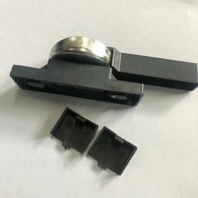 Cina 61g di alluminio porta scorrevole finestra luna mezzaluna lucchetto chiusura con caratteristiche di sicurezza in vendita