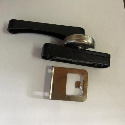 中国 uPVC スライドドアと窓の機能改善のためのアルミ・クレアセントロック 販売のため
