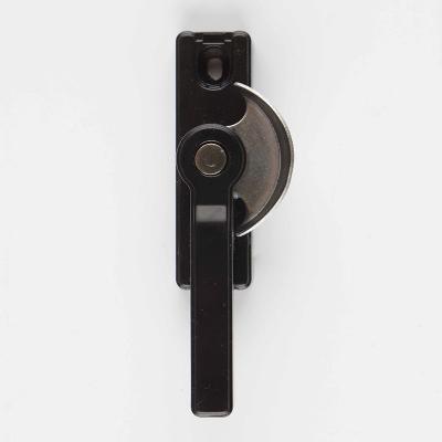 Cina OEM Logo Legatura di alluminio/legatura di zinco Touch Competitive Sliding UPVC Crescent Lock With Hook in vendita