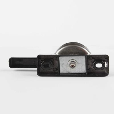 Cina OEM Logo Legatura di alluminio/legatura di zinco Touch Competitive Sliding UPVC Crescent Lock With Hook in vendita