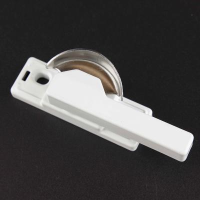China Schuifruimte UPVC Crescent Moon Lock met aluminium frame en concurrerend Te koop