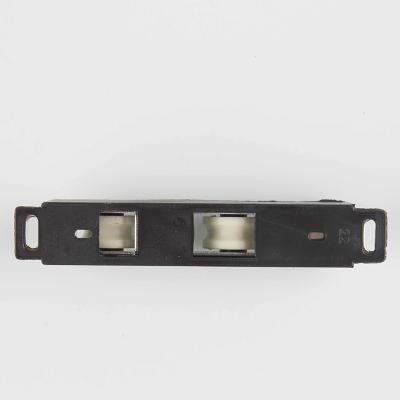Cina Puliera di nylon rosso in UPVC per finestre scorrevoli personalizzabile in base alle esigenze del cliente in vendita