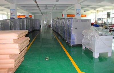 Cina Attrezzatura climatica degli impiegati della camera di prova e di prova di umidità per i prodotti industriali in vendita
