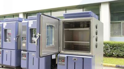 Cina Temperatura del laboratorio e camera di prova professionali di umidità per verificare affidabilità materiale in vendita