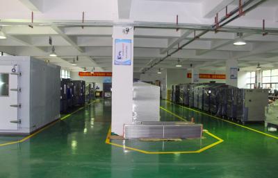 Cina La camera programmabile del riciclaggio termico di ESS 408L con esterno ha laminato a freddo la lamiera di acciaio in vendita