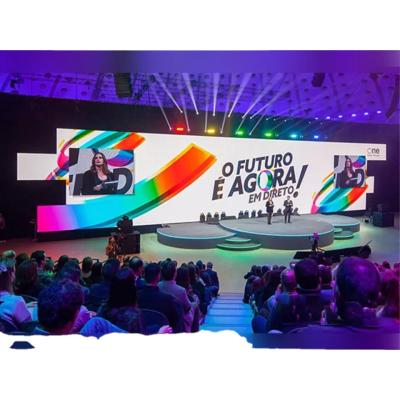 China Ervaar de toekomst van visuele technologie met Rgb 1R1G1B LEDs SMD3535 Mbi 5124 Rental LED Display for sale