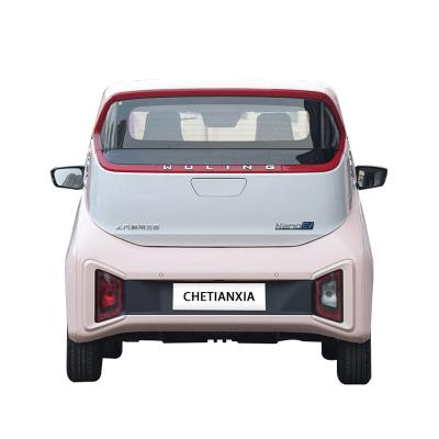 Cina Mini New Energy EV Hatchback Auto elettriche Veicoli Wuling Nano in vendita