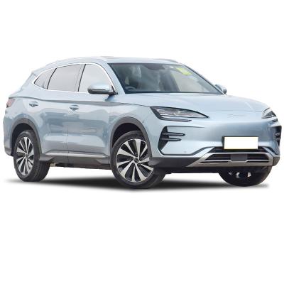 Cina 2024 BYD Song Plus EV Car 605km New Energy Vehicle 5 posti con pilota automatico e interno scuro in vendita