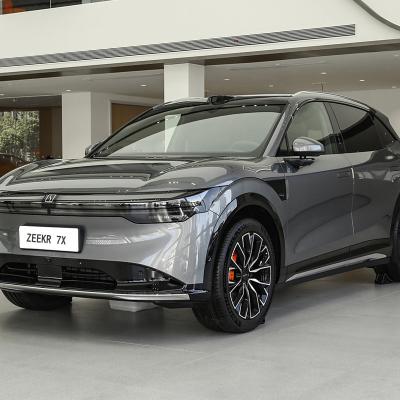 China Autopilot ingeschakeld Elektrische Sedan Auto's met integrale carrosseriecabine structuur Te koop