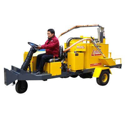 Cina Asphalt Pothole Repair Equipment automotore, 500L caldo versa la macchina del riempitore della crepa in vendita