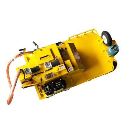 Cina Macchina calda del riempitore della crepa del bruciatore diesel, rimorchio del cappotto di guarnizione 120L in vendita