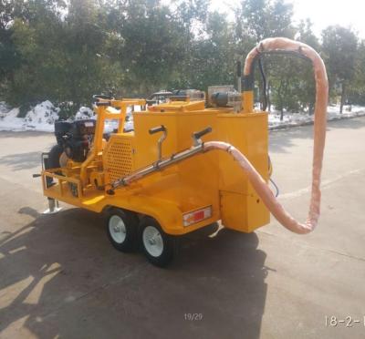 Cina 120L Asphalt Repair Machine, attrezzatura di sigillatura della crepa 300t/H in vendita