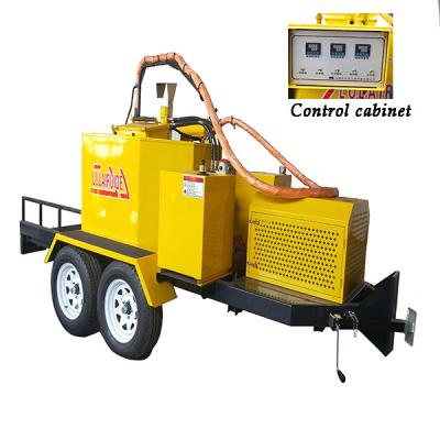 Cina Macchina automotrice di sigillamento della crepa della strada con 500L Asphalt Melter in vendita