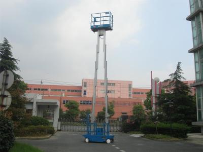 Cina 10 m auto-propulsione elettrica di alluminio manlift verticale a doppio albero di sollevamento piattaforma di sollevamento verticale piattaforma di lavoro aerea in vendita