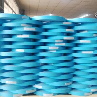 Cina Nastro adesivo hot melt laminato in PU di colore blu per tute protettive in vendita