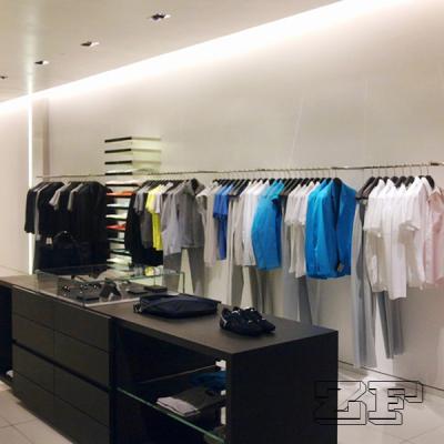 China Customized MDF Painting Garments Showroom Display for sale