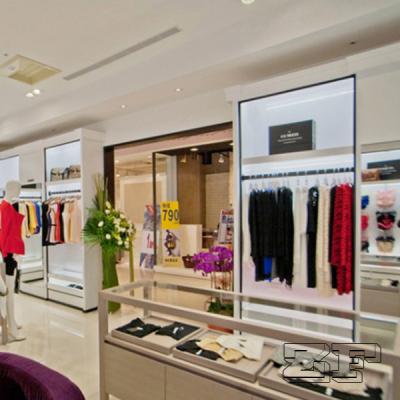 China Wooden white Highlight garment store display fixture/garment store equipment for sale