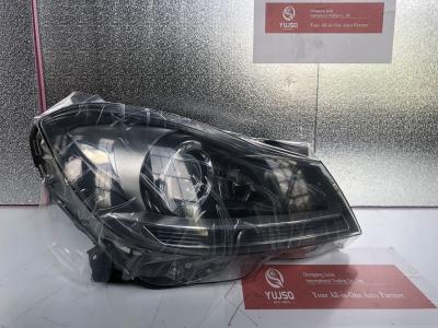China Linterazione del proiettore a destra di base grigia Linterazione del proiettore a xenone anteriore 2048203639 Per Benz Classe C for sale