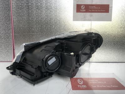 Cina Linterazione del proiettore a destra di base grigia Linterazione del proiettore a xenone anteriore 2048203639 Per Benz Classe C in vendita