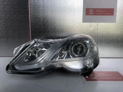 Cina Faro anteriore destro per auto, faro allo xeno sinistro 2128200939 per Mercedes-Benz Classe E in vendita