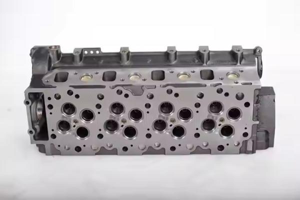 Quality 4HK1-G Commercial Vehicle Parts Diesel Engine Cylinder Head Assembly For Isuzu for sale
