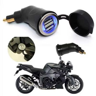 Cina Caricatore USB doppio per moto da 16 Watt 5V 3.3A, impermeabile e antipolvere in vendita