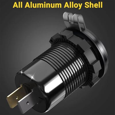 中国 2V 3.1A コンパクト丸型カーチャージャー 車載USB電源ソケット iPhone16用 販売のため