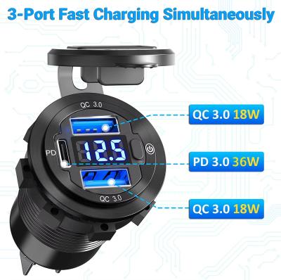 中国 2V 3.1A コンパクト丸型カーチャージャー 車載USB電源ソケット iPhone16用 販売のため