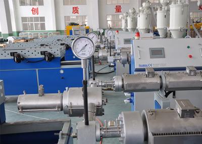 Cina la linea ondulata a parete semplice del tubo di 40kg/H 32mm ha espulso in vendita