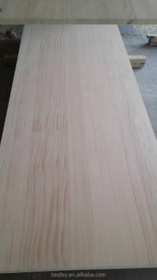 Cina Tavola di pino solido personalizzabile in finitura naturale o sbiancata per le vostre esigenze in vendita