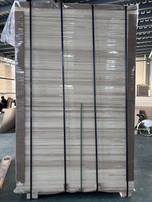 Cina End Materiale di arredamento Tavola di pioppo massiccio di grado AA con tenore di umidità 8%-12% in vendita