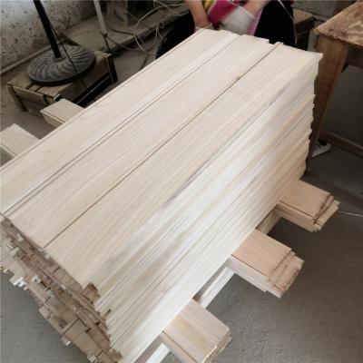 Cina Moderno design Stile di pino cassetti laterali con -Made chip di legno di pino in vendita