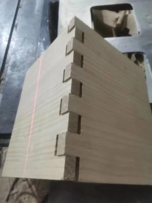 Cina Dimensioni personalizzate Casella di nido di miele naturale / sbiancato in vendita