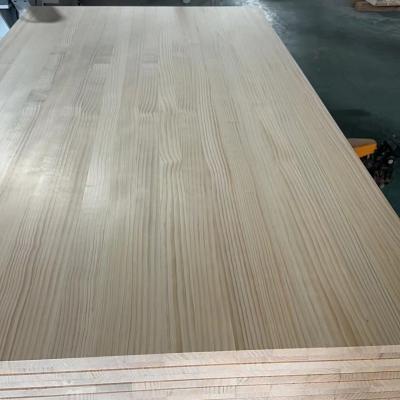 Cina Pannelli di legno di pino di finitura naturale o sbiancata per 2440x1220 o dimensioni personalizzate in vendita