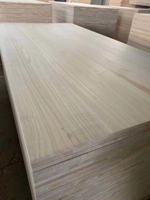 Cina Home Office Essential 27mm Qingfa Paulownia Solid Board con supporto tecnico online in vendita