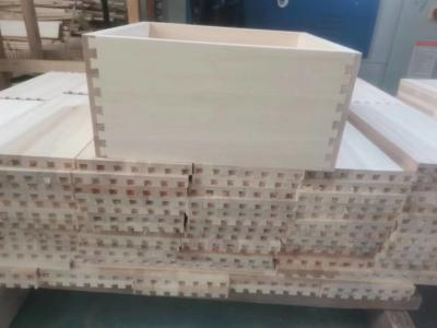 Cina Tabella di cassetto a coda di cavallo forte e leggera con pannello di legno di pino di pioppo di paolownia in vendita