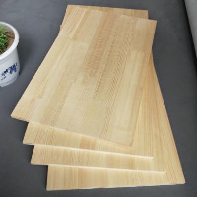 China Madeira de pinheiro madeira de design moderno Finger Joint Board cor natural à venda
