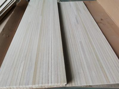 Cina Edilizia Costruzione Snowboard Ski con pioppo/paulownia Lunghezza del nucleo 100mm-2440mm in vendita
