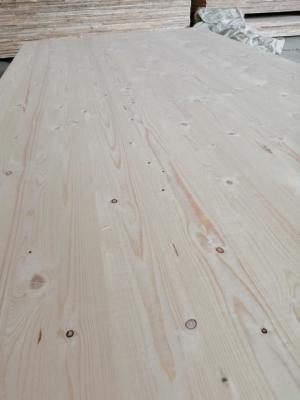 中国 湿度 8-12% 1220*2440mm の現代スプルース木板 販売のため