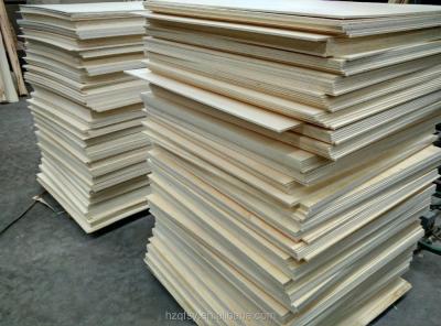 Cina 15 mm 18 mm 20 mm spessore legno massello legno di abete con supporto tecnico online in vendita