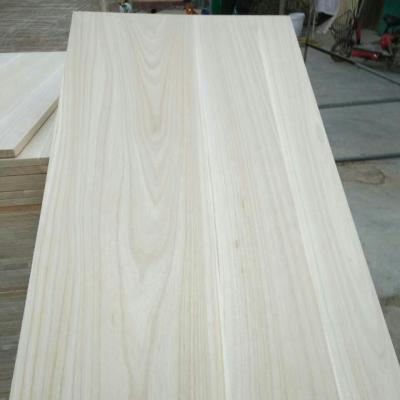 Cina Moderno design 2440X1220 Tavola di legno massello di paolownia con 280-310 kg/m3 in vendita