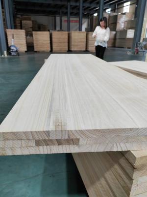 Cina Tavola composita a strisce di legno con colla di legno solido di colore naturale E0/E1 Colla ambientale in vendita