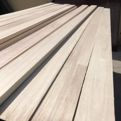 Cina 280-320KGS/CBM Densità Legno di paolownia per alveari Altri Capacità di soluzione di progetto in vendita