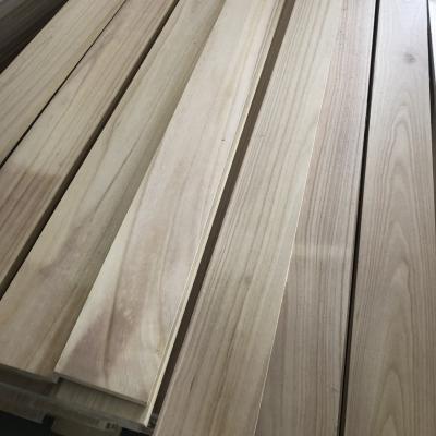Cina 280-320KGS/CBM Densità Legno di paolownia per alveari Altri Capacità di soluzione di progetto in vendita