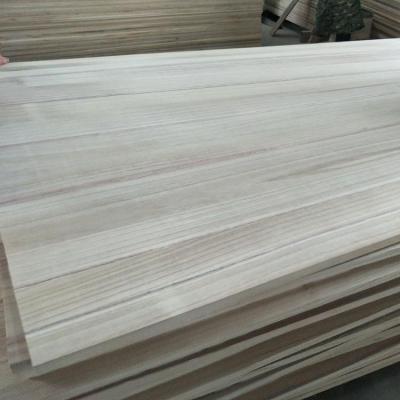 China Contemporary Design Style Solid Wood Panels Paulownia Wood Board Grade AB van Qingfa Te koop