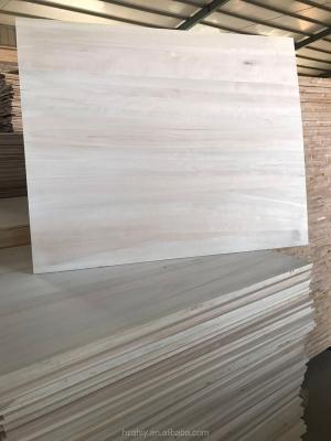 Cina Tavola di legno di paulownia personalizzata per la capacità di soluzione di progetto in 1220x2440mm in vendita