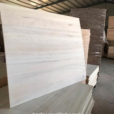 China 1220x2440 mm Paulownia houten platen voor hedendaags ontwerp AA AB BC door Qingfa Te koop