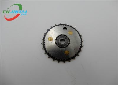 Cina Original New Condition SMT Spare Parts IPULSE Feeder Sprocket Assy KW1-M1320-000 in vendita