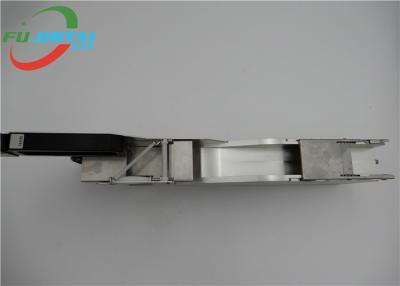 中国 標準的な続けてSmt機械のためのW44C富士NXTの送り装置UF10900 UF11000 販売のため