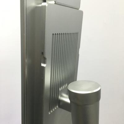 Cina 8inch il cavalletto Wifi Smart affronta la macchina della temperatura che misura la porta d'accesso terminale della porta in vendita